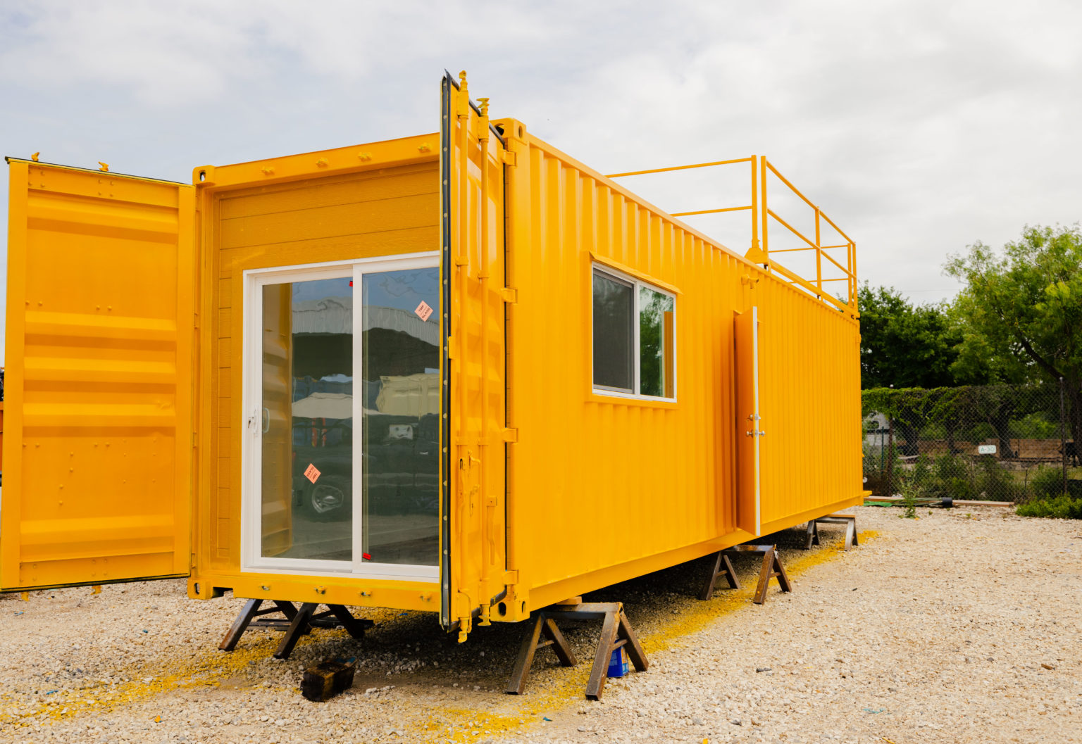 Build to Rent Shipping Container Homes - Bob's Containers / Bob's Containers